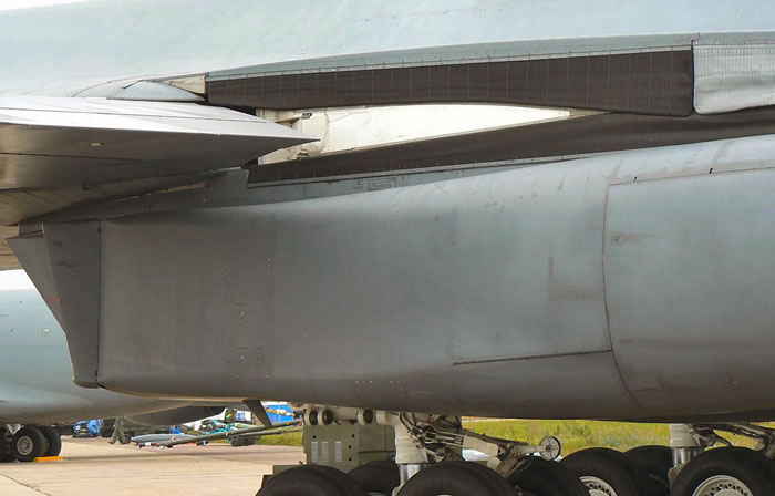 BarracudaCast 1/72 B-1B Detail & Correction Sets PREVIEW
