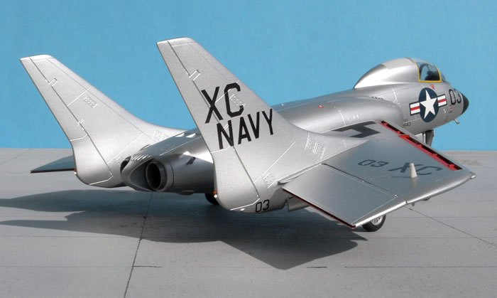 Fujimi 1/72 F7U-3 Cutlass by Paul Sched