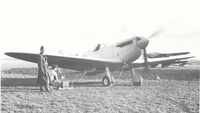 Tamiya 1/48 scale Supermarine Spitfire PR.I conversion by Jim Kiker