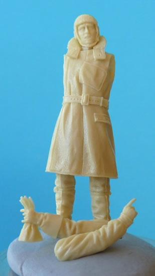 Model Cellar 1/32 and 1/48 scale Figure Review by Rob Baumgartner